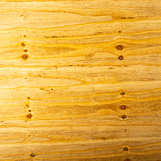 Plywood de Pino de 12MM 1.22X2.44M BC - Maderas Cultivadas de Costa Rica